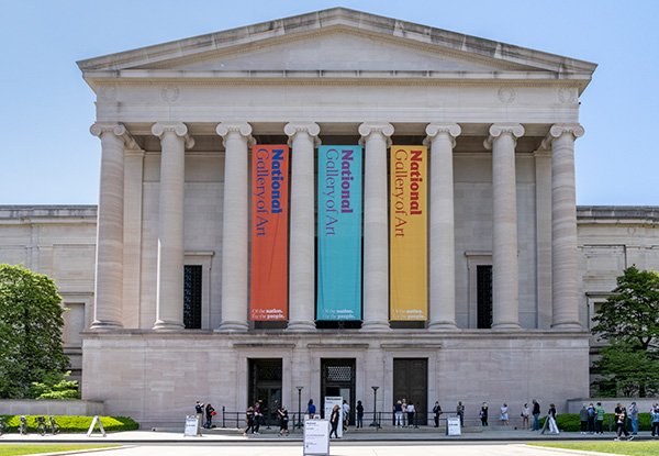 Top 10 Best Art Museums In The World