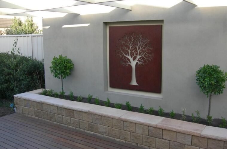 6 Ways to Make an Outdoor Wall Interesting